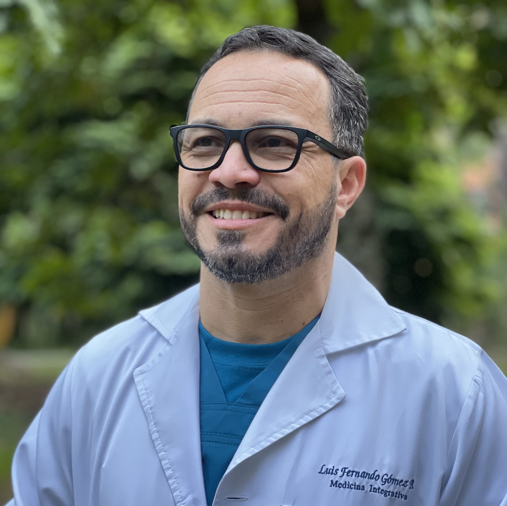 Dr. Luis Fernando Gómez – Medicina Integrativa